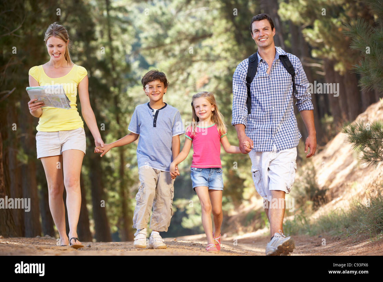 family, on country walk Stock Photo - Alamy