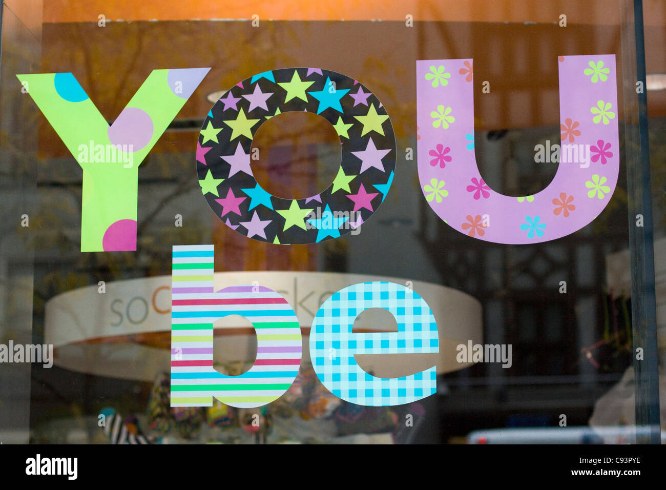 Display window advertisements hi-res stock photography and images - Alamy