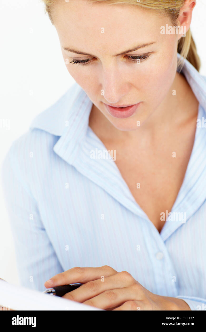 Woman reading note sad hi-res stock photography and images - Alamy