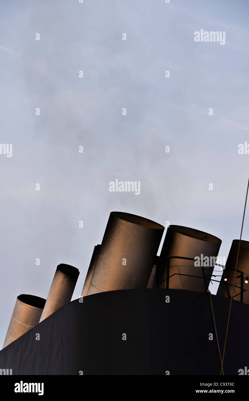 Cruise ship smoke stack hi-res stock photography and images - Alamy