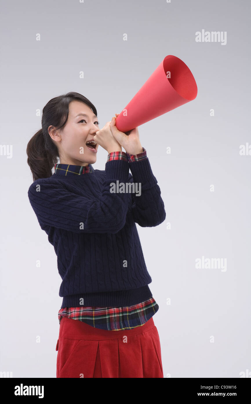 Megaphone shouting ideas hi-res stock photography and images - Alamy