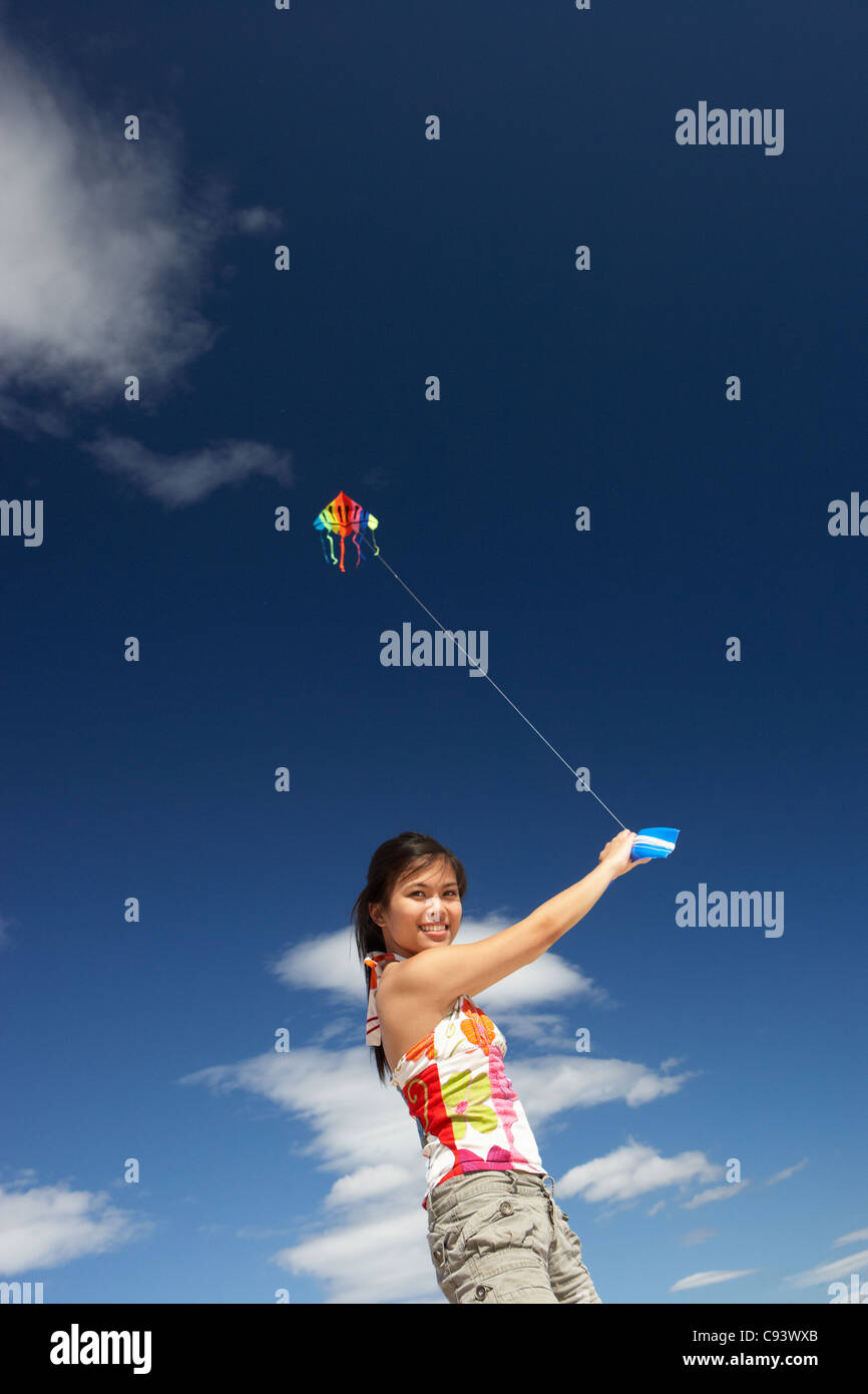 Girl flying a kite hi-res stock photography and images - Alamy