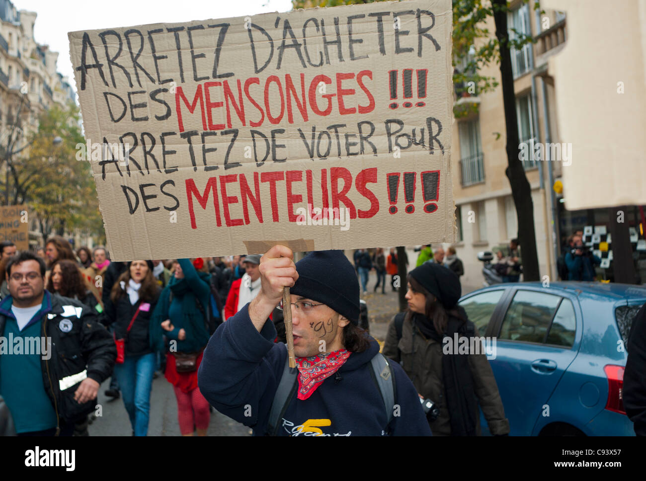 Corruption protest signs hi-res stock photography and images - Alamy