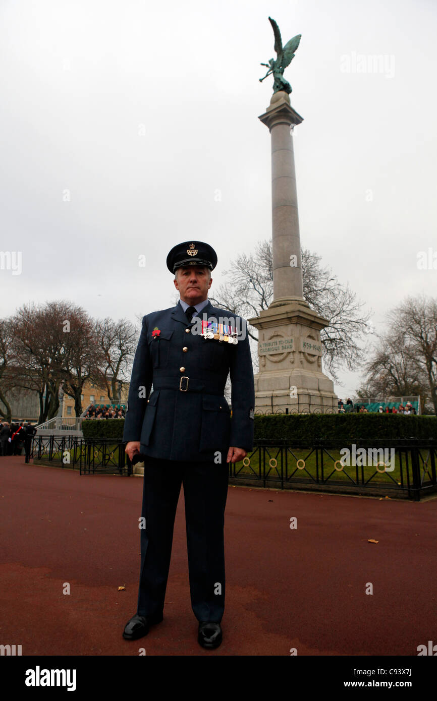 RAF officer at the Armistice Day (Remembrance Day) ceremony and ...