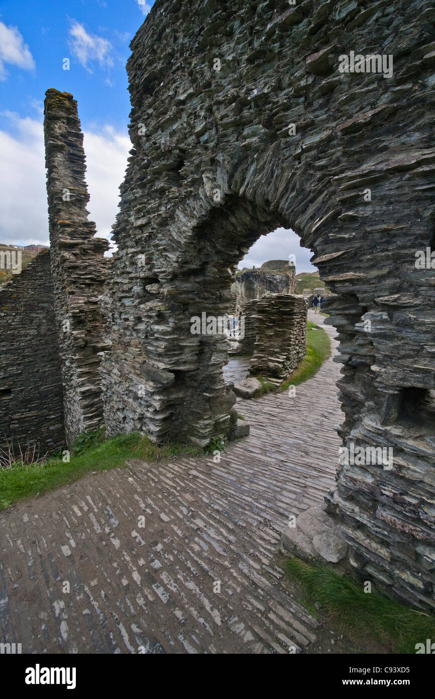 Tintagel Castle, Cornwall, United Kingdom - King Aurthur's legendary ...