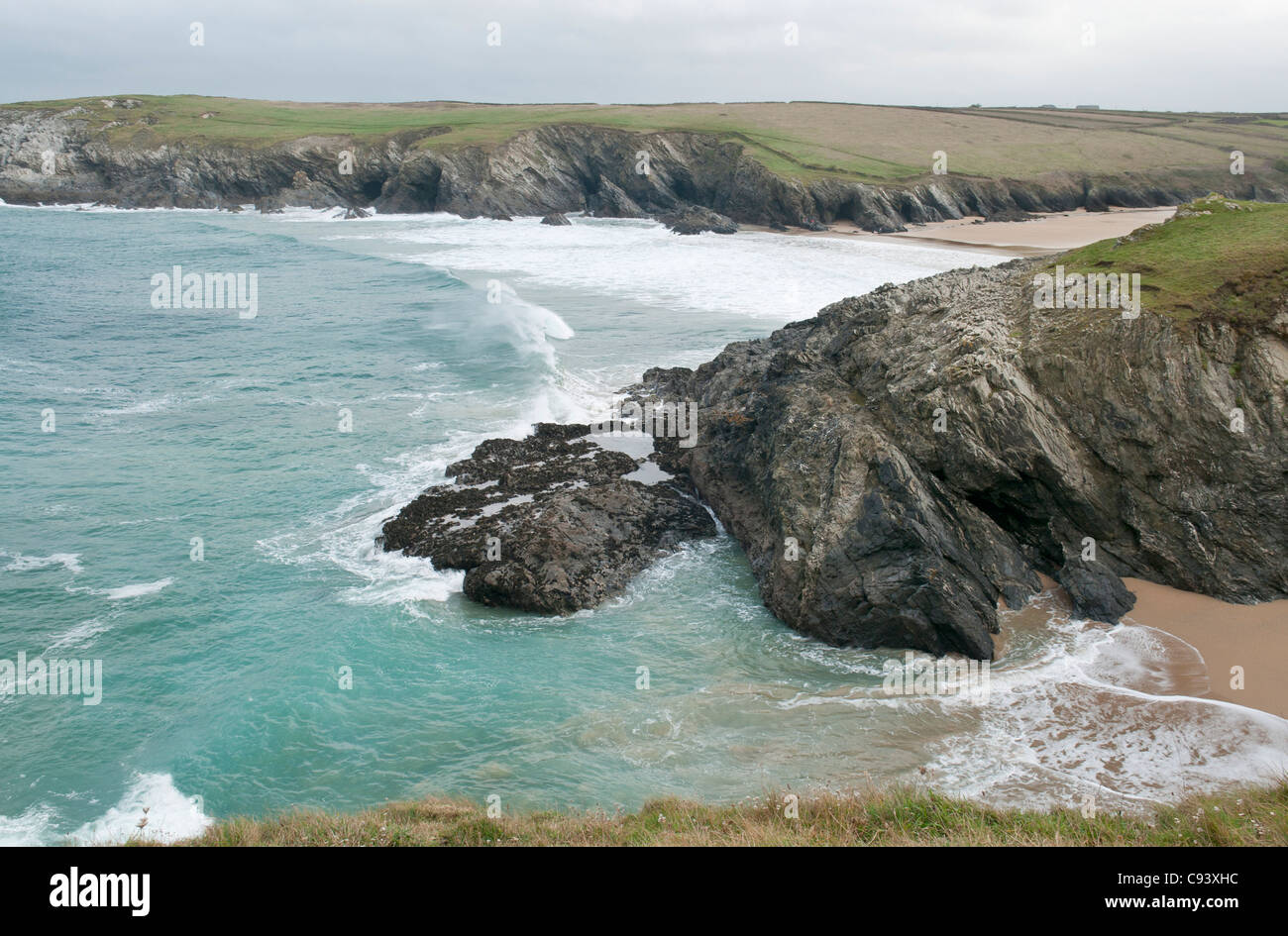 Porth joke beach cornwall hi-res stock photography and images - Alamy