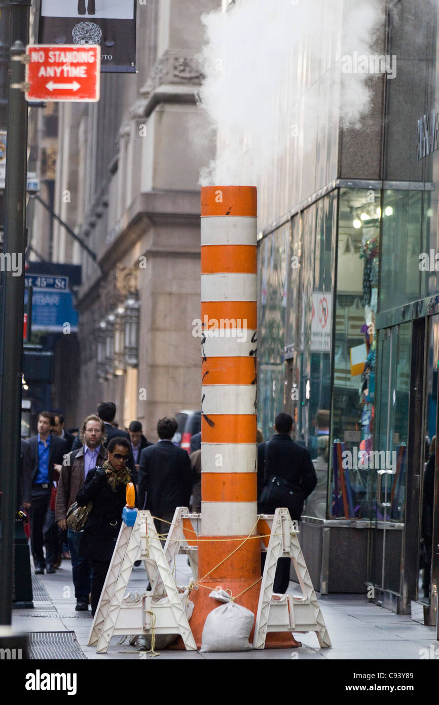 Steam rising building new hi-res stock photography and images - Alamy