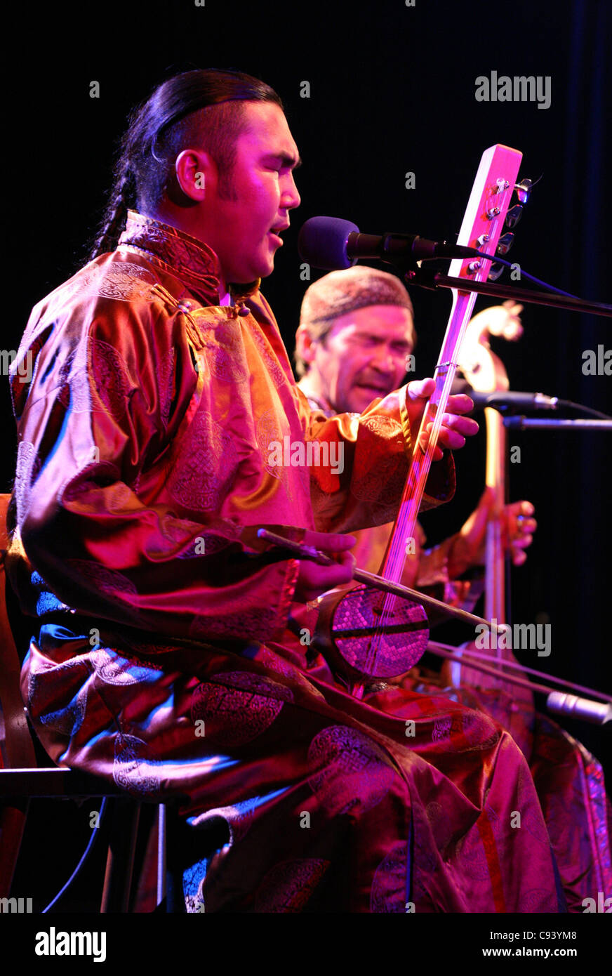 Throat singer tuva hi-res stock photography and images - Alamy