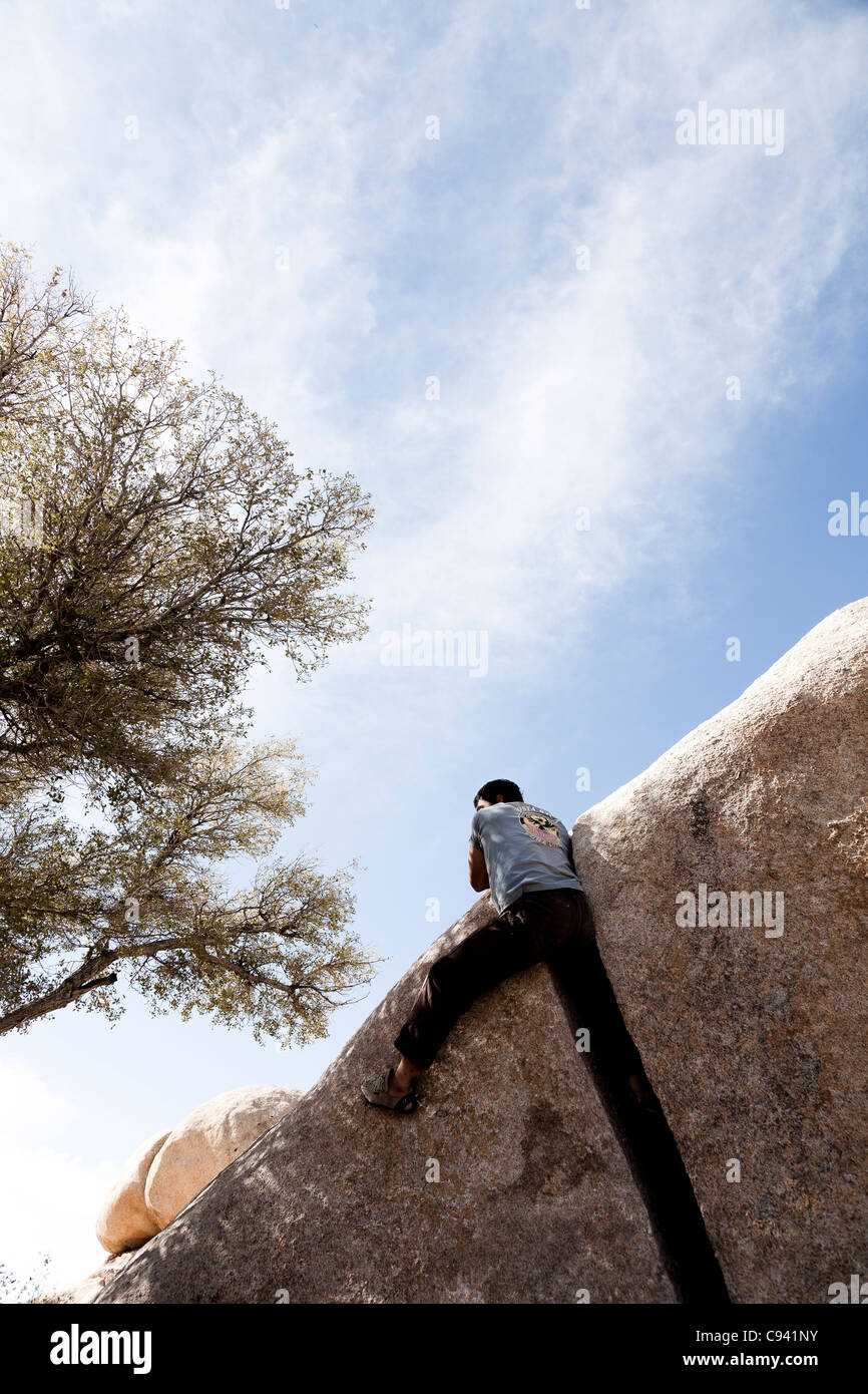 Young Male Free Climber High Resolution Stock Photography and Images ...