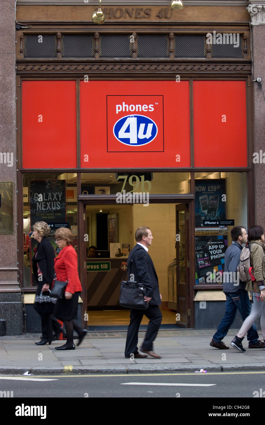 Phones4u branch hi-res stock photography and images - Alamy