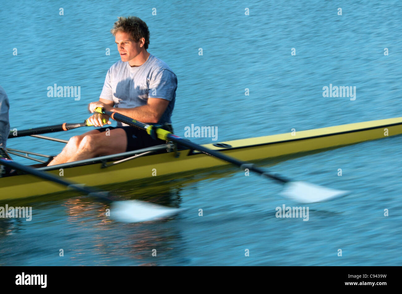 Double scull rowing boat hi-res stock photography and images - Alamy
