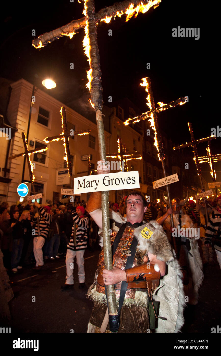 Lewes bonfire burning crosses hi-res stock photography and images - Alamy