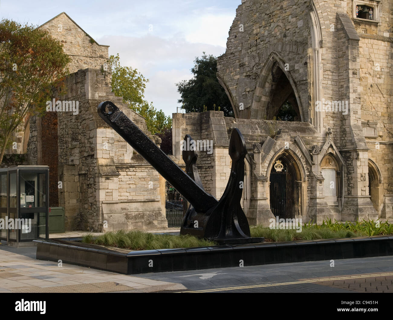 One of the anchors of the QE2 now placed in front of Holy Rood Church ...
