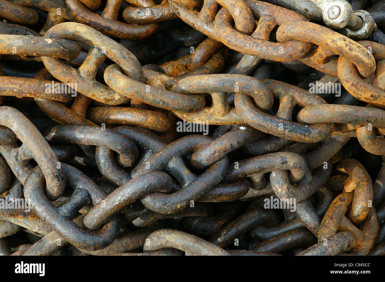 Chains, Rusty Chains, Linked Chain Stock Photo - Alamy