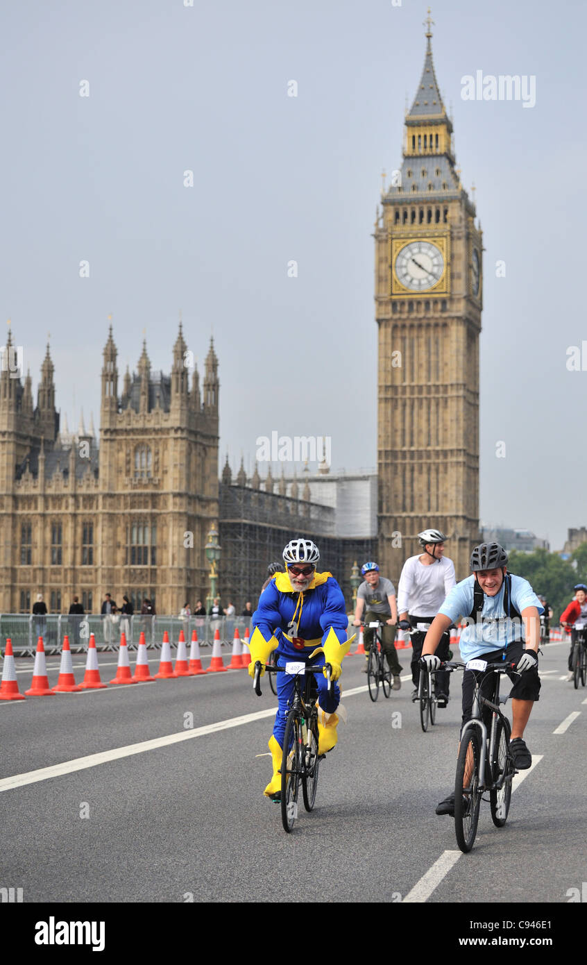 Cyclists participating in the Tour of Britain cycling event on 19th ...