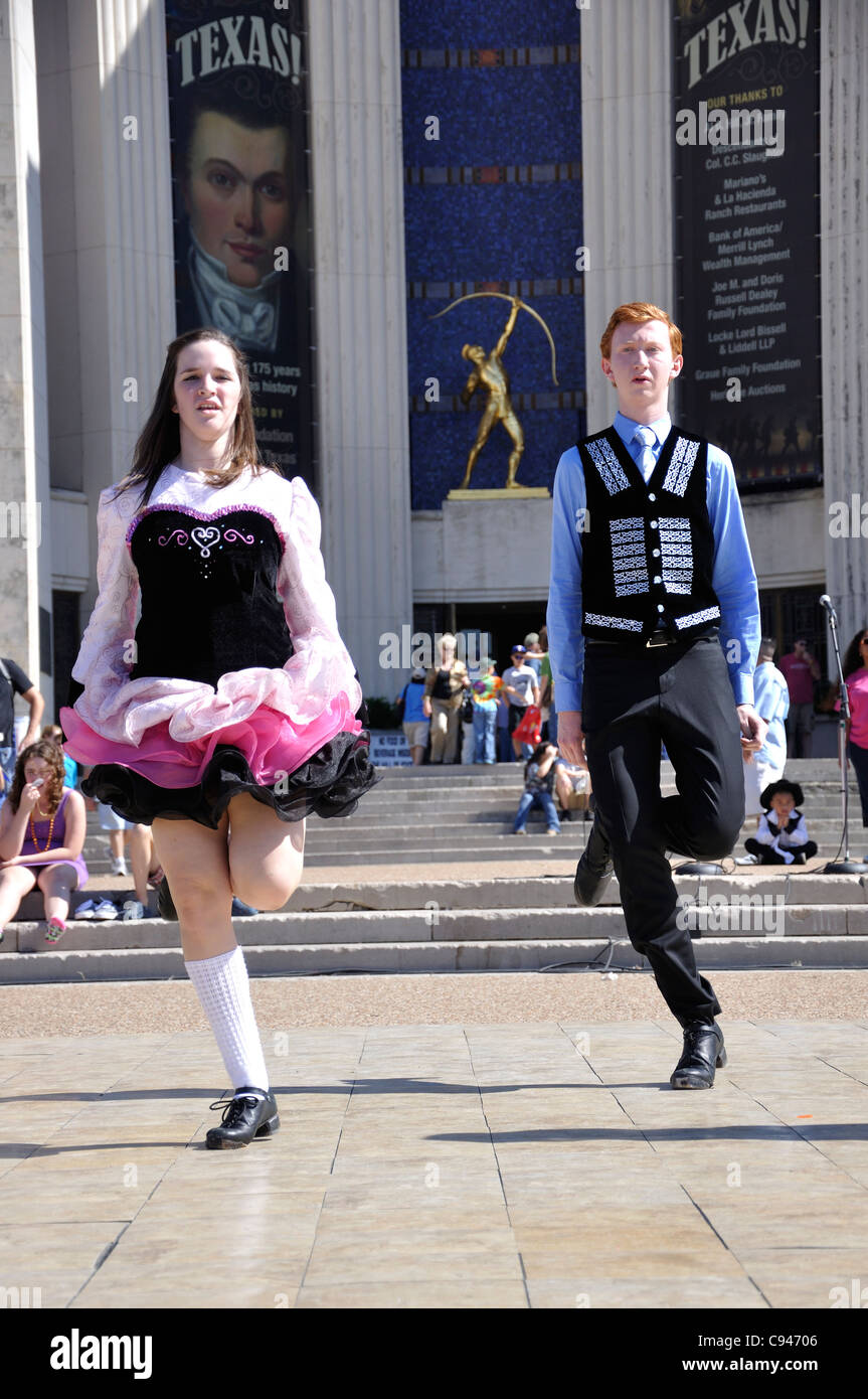 Irish traditional dancing Stock Photo - Alamy