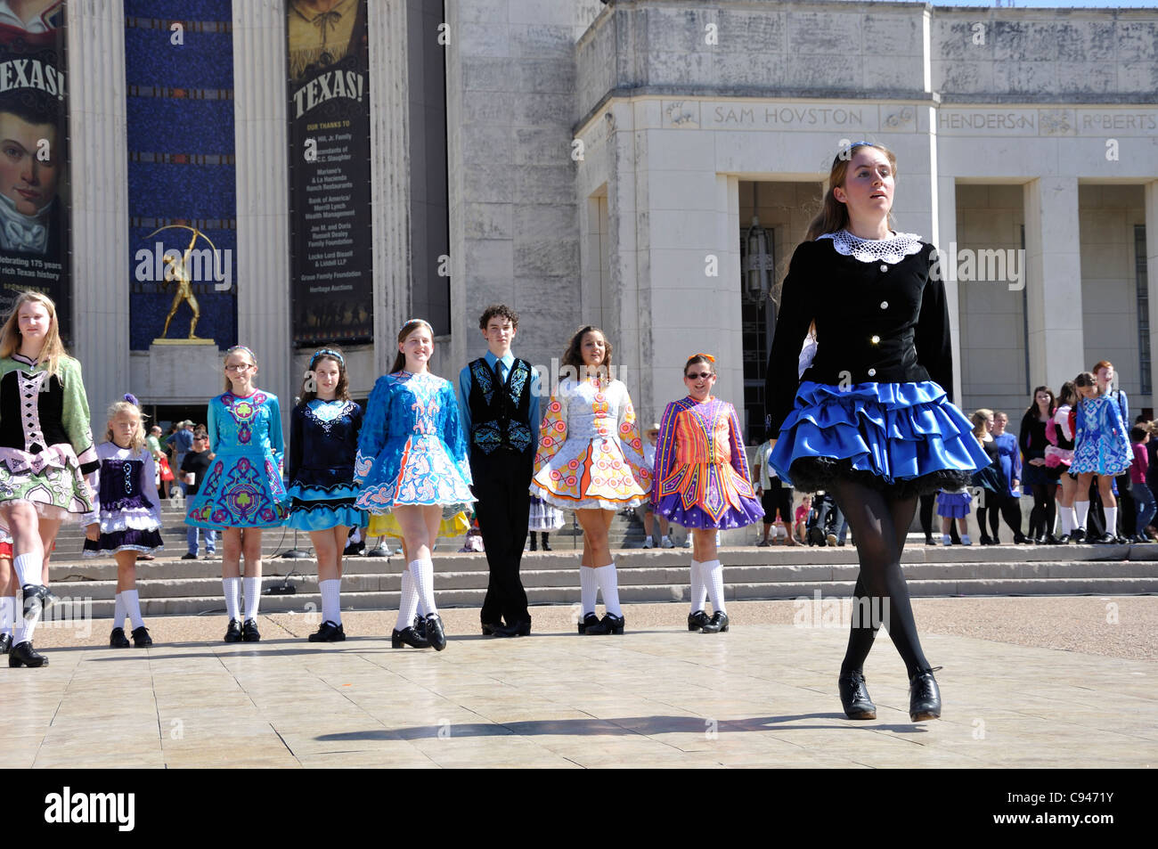 Irish traditional dancing Stock Photo - Alamy