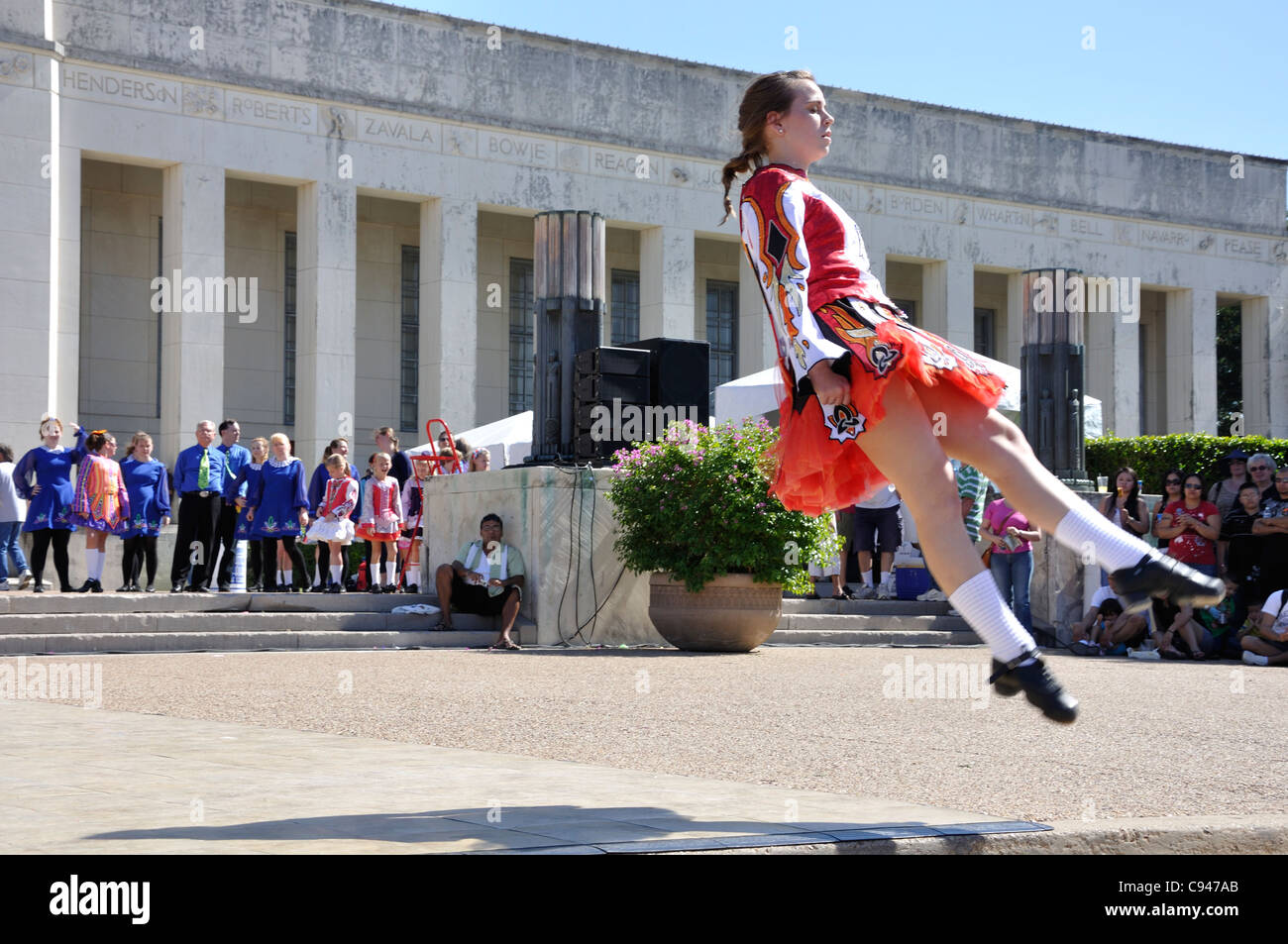 Irish traditional dancing Stock Photo - Alamy