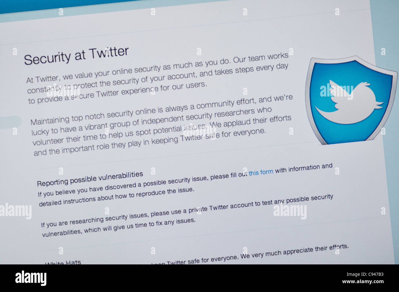 Twitter privacy hi-res stock photography and images - Alamy