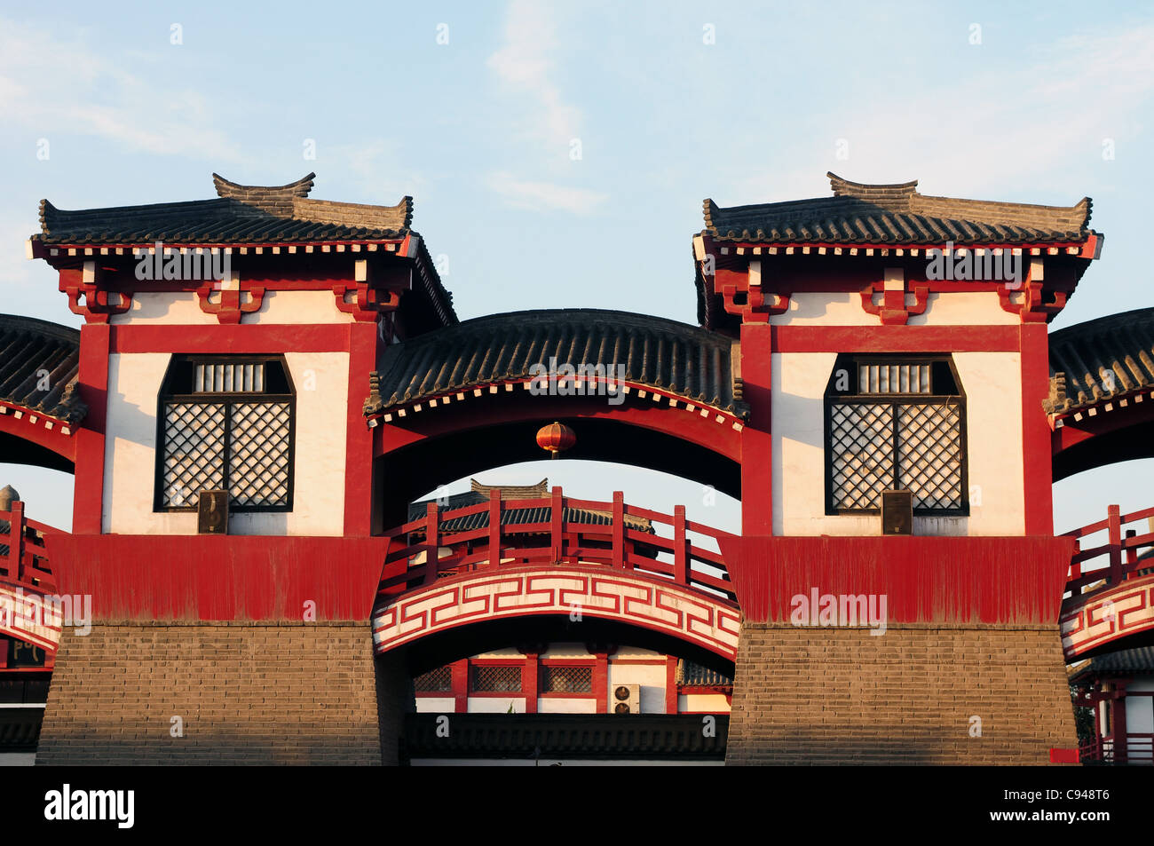 Typical Chinese ancient buildings in Xian China Stock Photo - Alamy