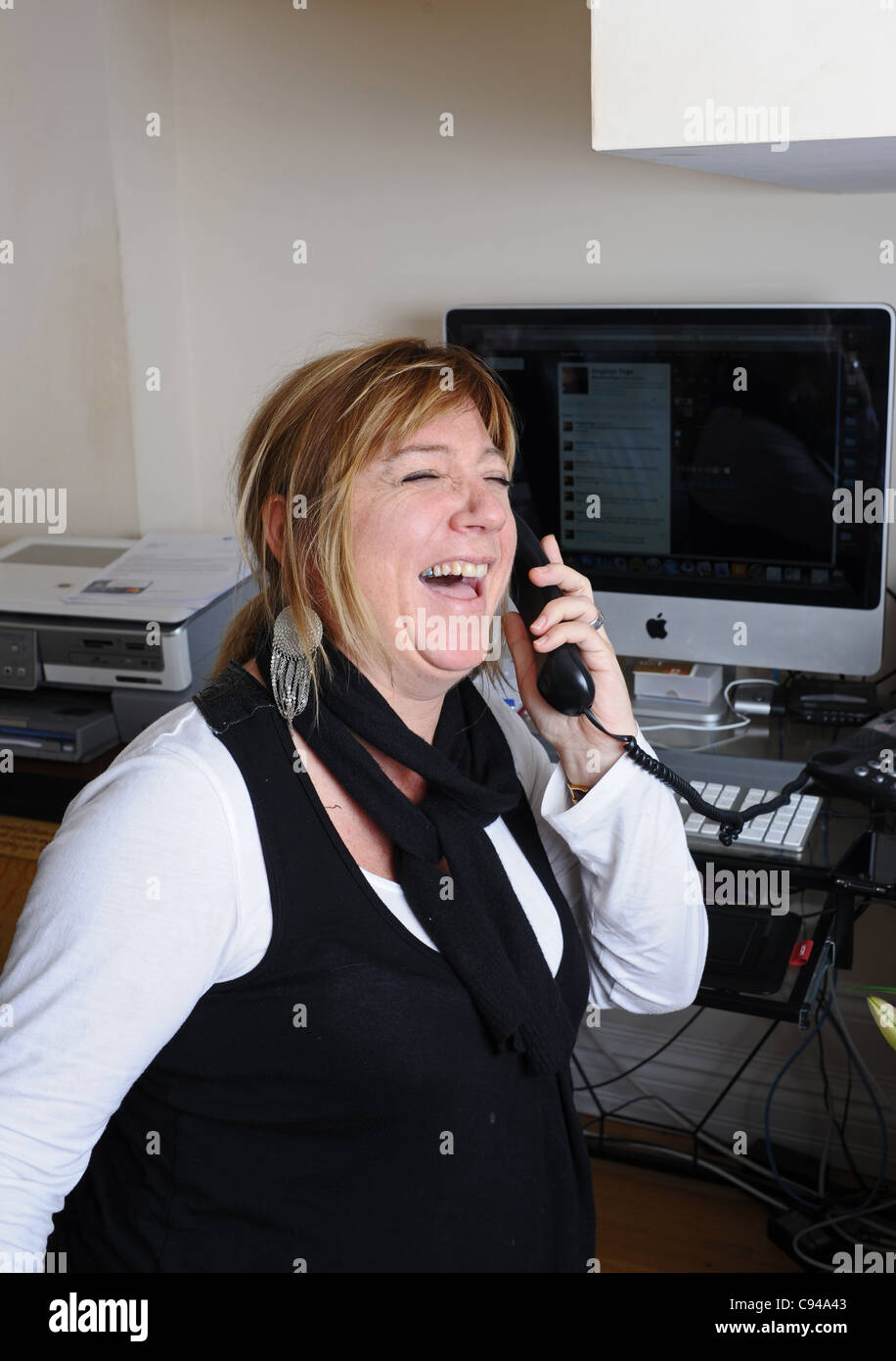 Woman making business calls working hi-res stock photography and images ...
