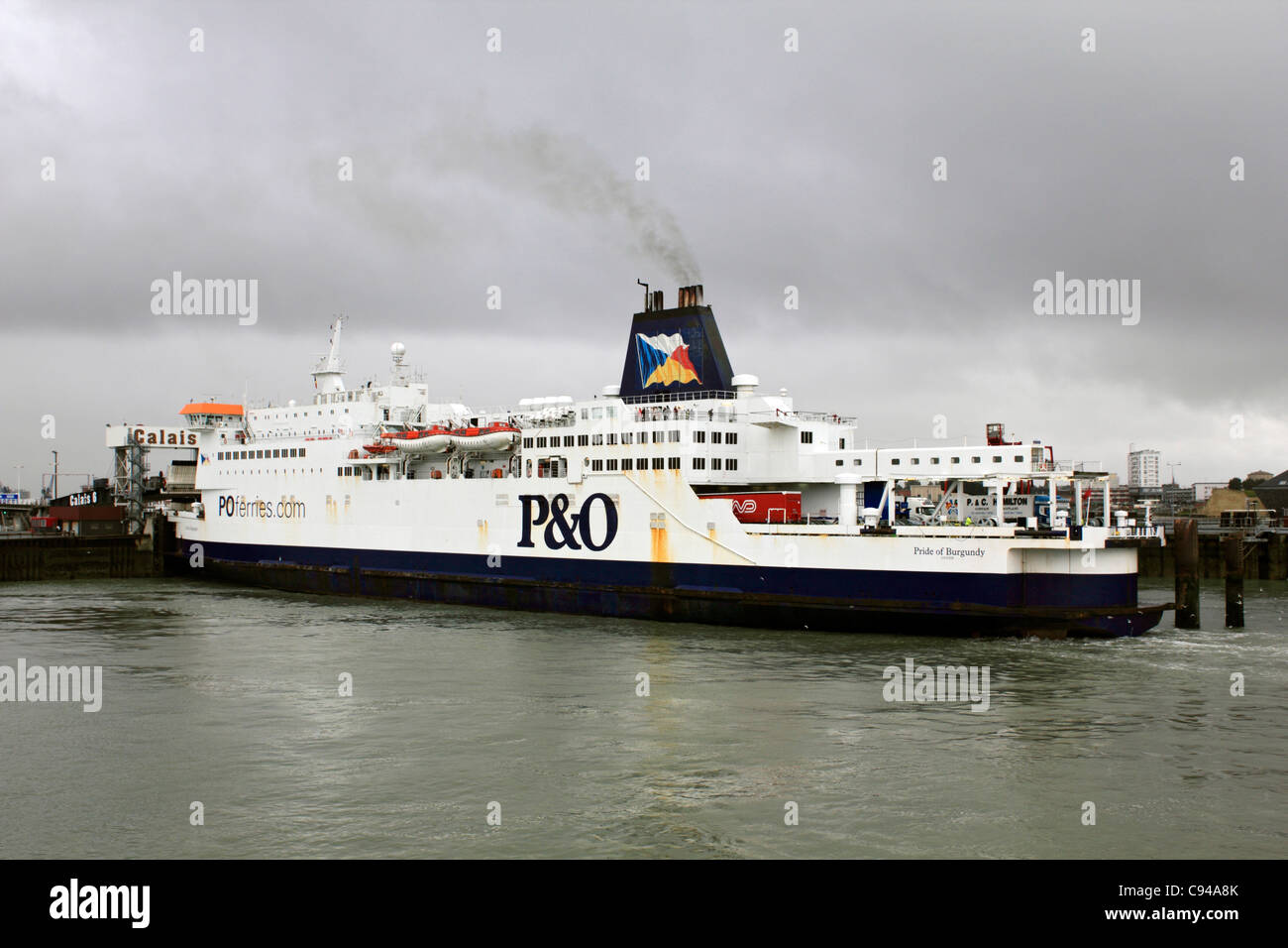 Dover to Calais P&O ferry crossing the English Channel Stock Photo - Alamy
