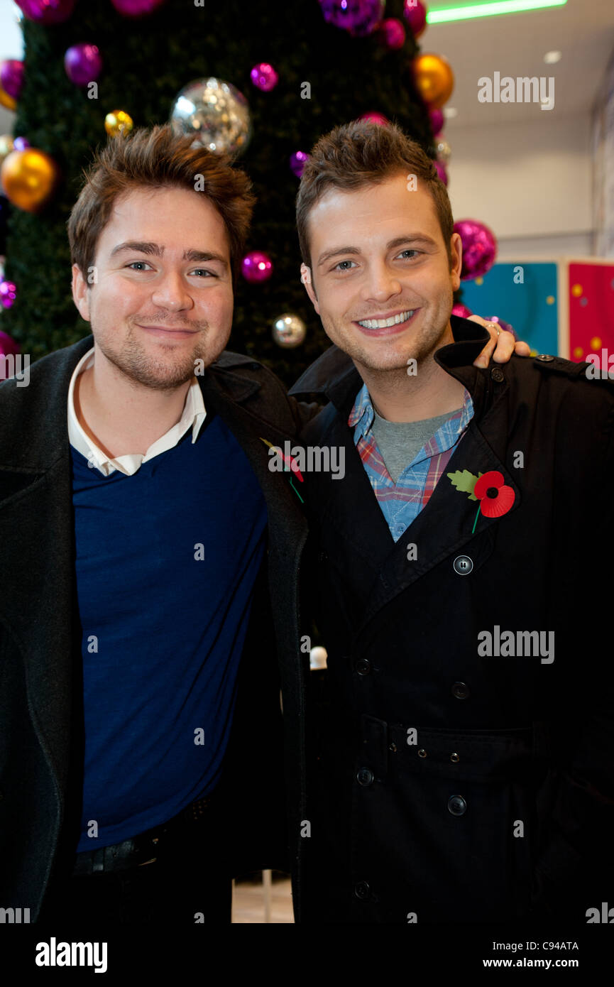 Sam and Mark opening Santas Grotto in Wesfield Derby Shopping centre ...