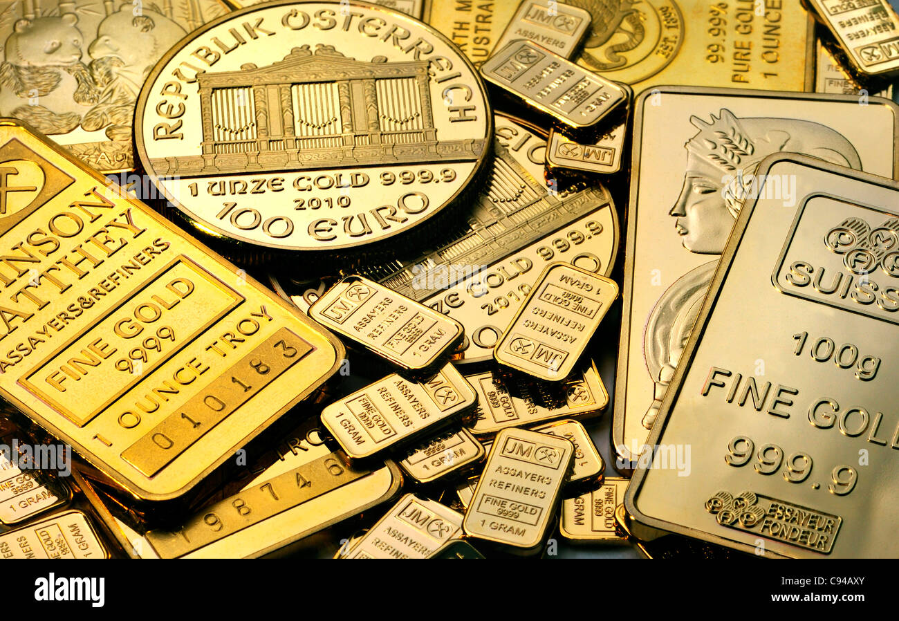 Gold bullion - coins and bars / ingots (gold-plated replicas Stock ...