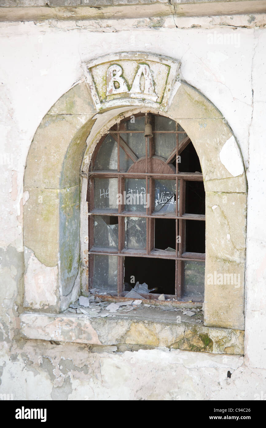 Jewish window hi-res stock photography and images - Alamy