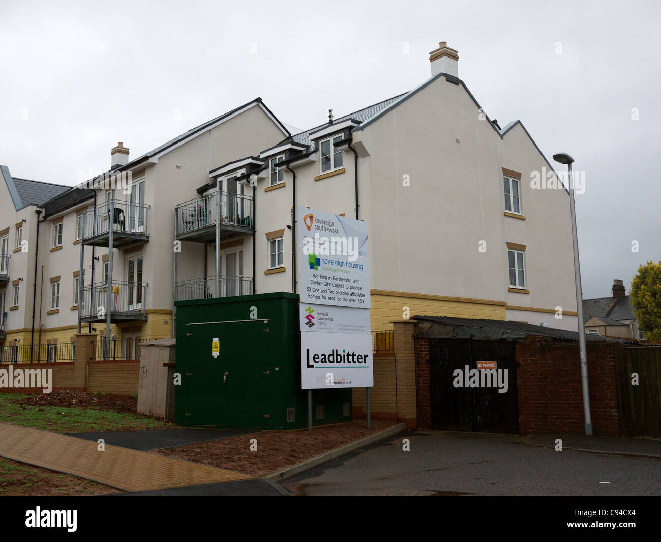 New Build Housing Development Stock Photo - Alamy