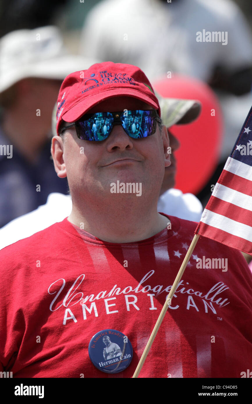 Cain supporter hi-res stock photography and images - Alamy