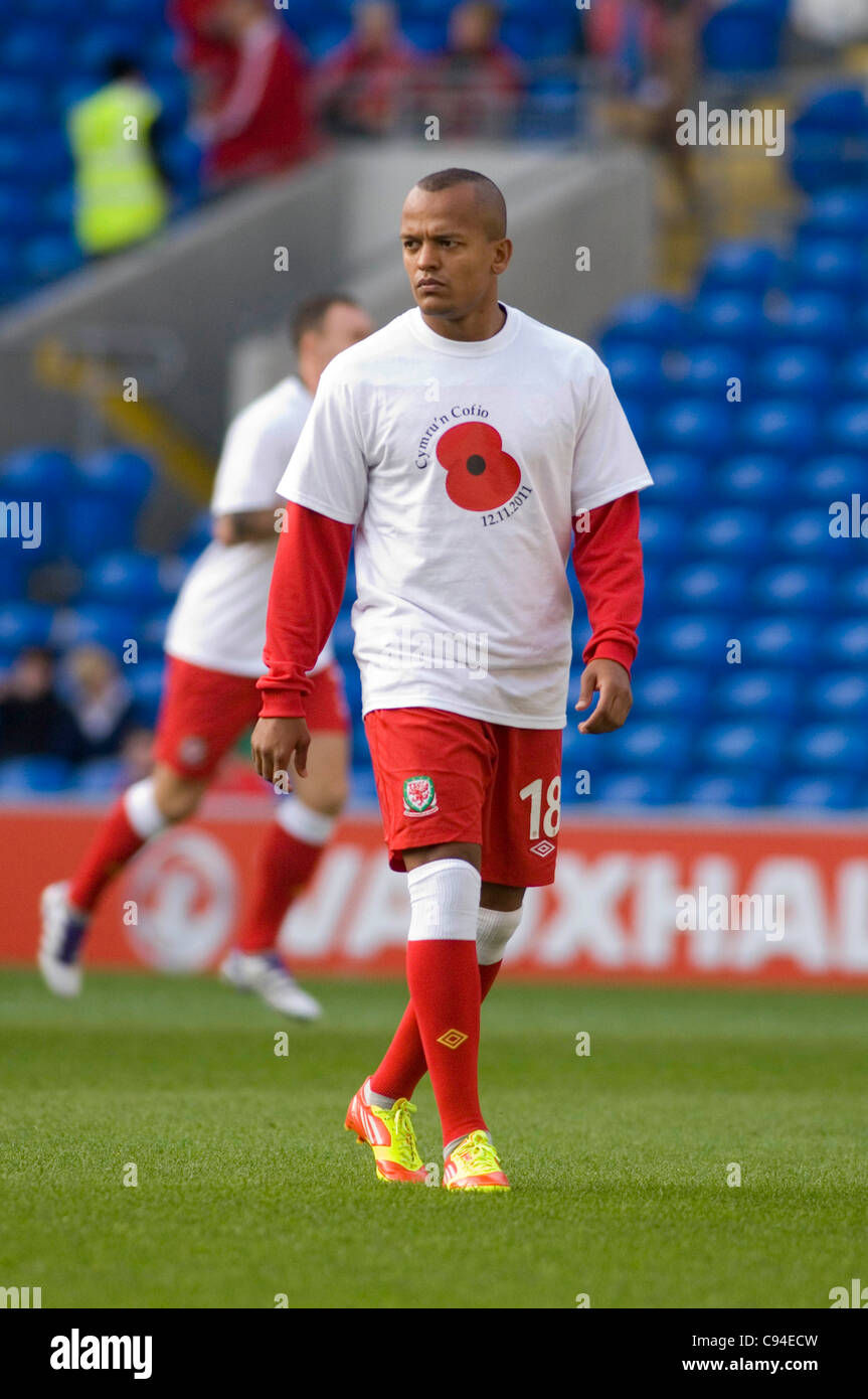 Wales football shirt hi-res stock photography and images - Alamy