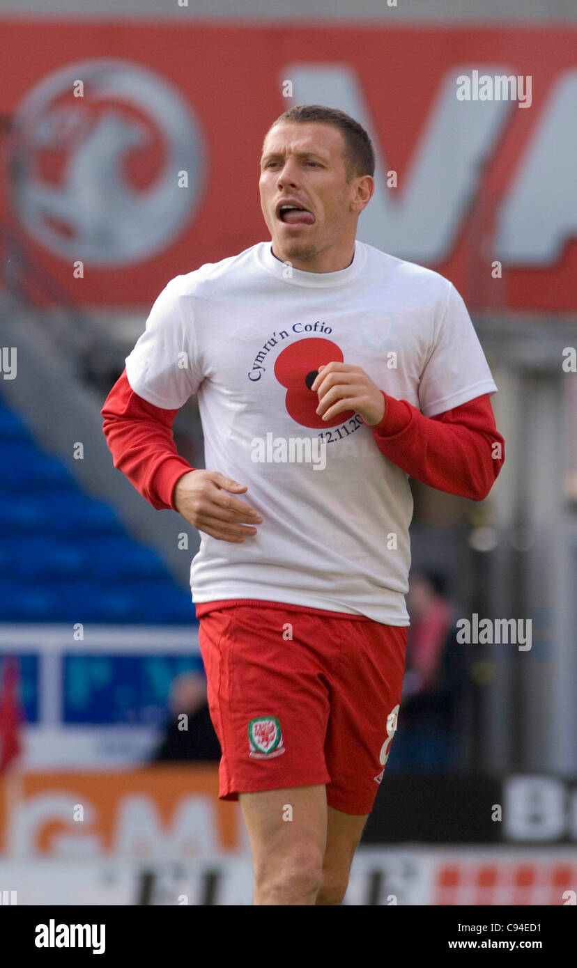 Craig Bellamy of Wales warming up ahead of the Wales v Norway Vauxhall ...
