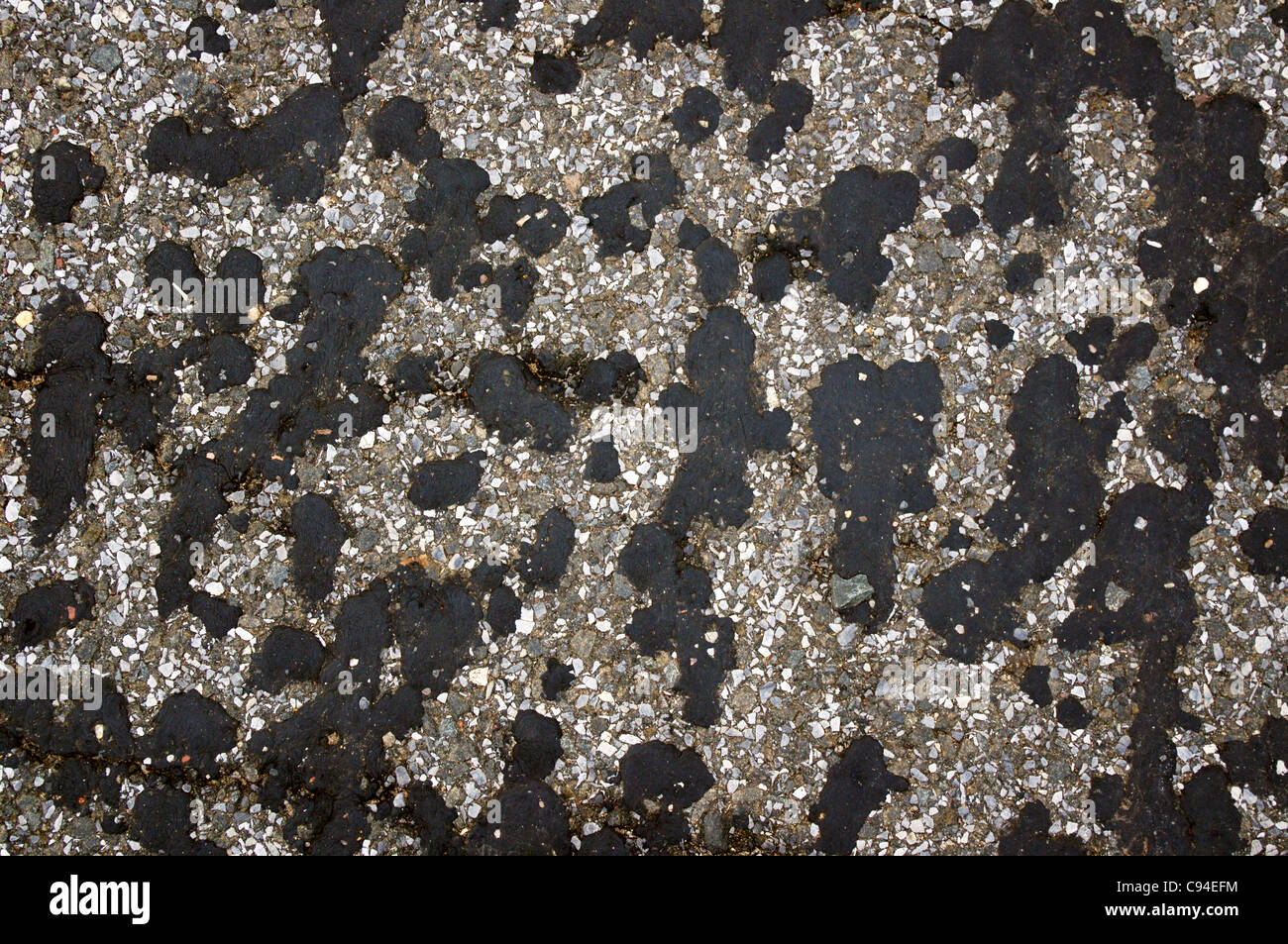 Pavement tar hi-res stock photography and images - Alamy