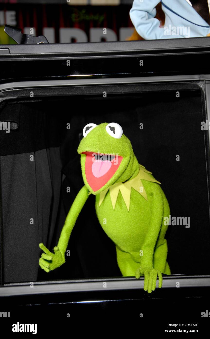 Kermit the Frog at arrivals for THE MUPPETS Premiere, El Capitan ...