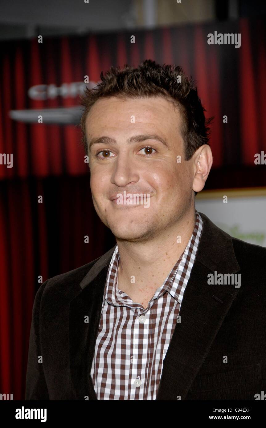 Jason Seigel at arrivals for THE MUPPETS Premiere, El Capitan Theatre ...