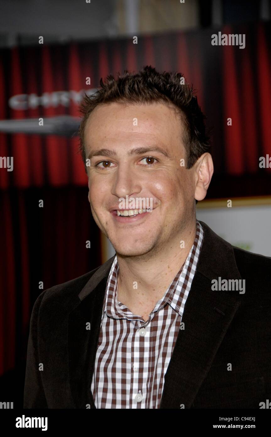Jason Seigel at arrivals for THE MUPPETS Premiere, El Capitan Theatre ...