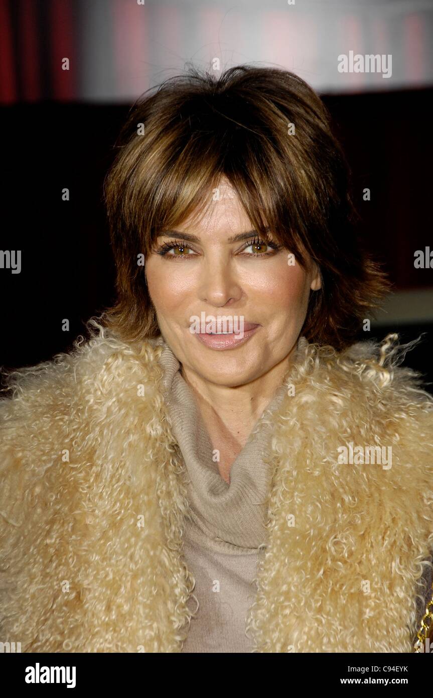 Lisa Rinna at arrivals for THE MUPPETS Premiere, El Capitan Theatre ...