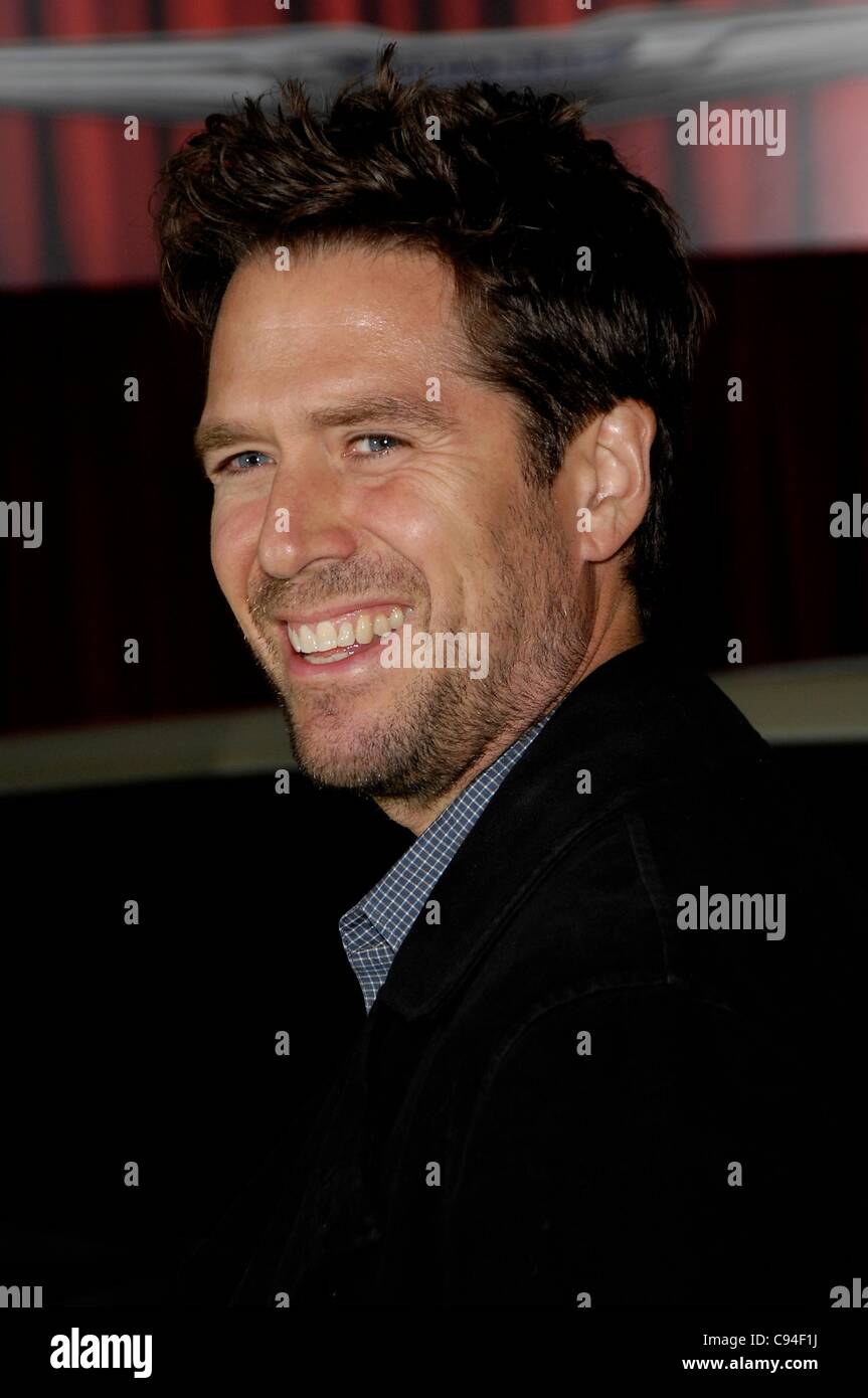 Alexis Denisof at arrivals for THE MUPPETS Premiere, El Capitan Theatre ...