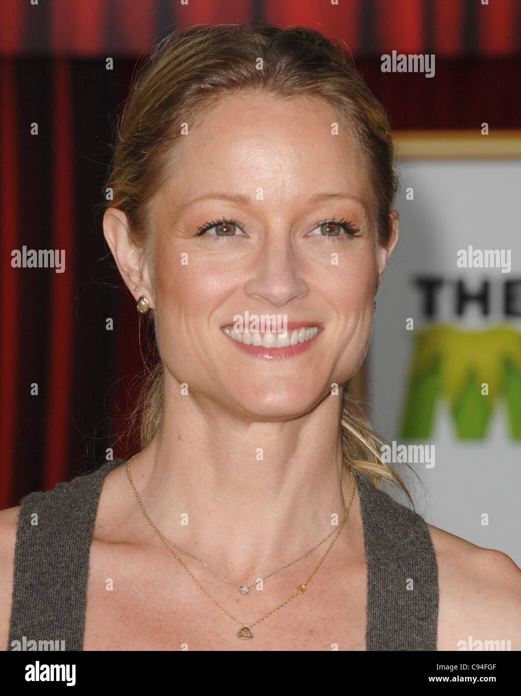 Teri Polo at arrivals for THE MUPPETS Premiere, El Capitan Theatre, Los ...