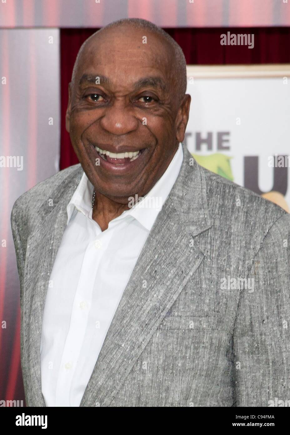 Bill Cobbs at arrivals for THE MUPPETS Premiere, El Capitan Theatre ...