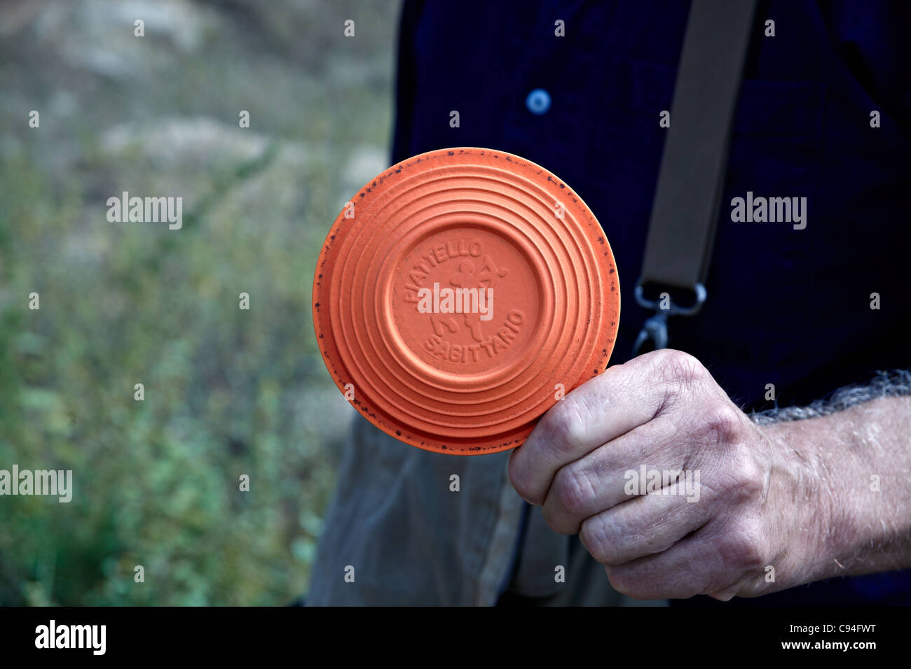 Clay targets hi-res stock photography and images - Alamy