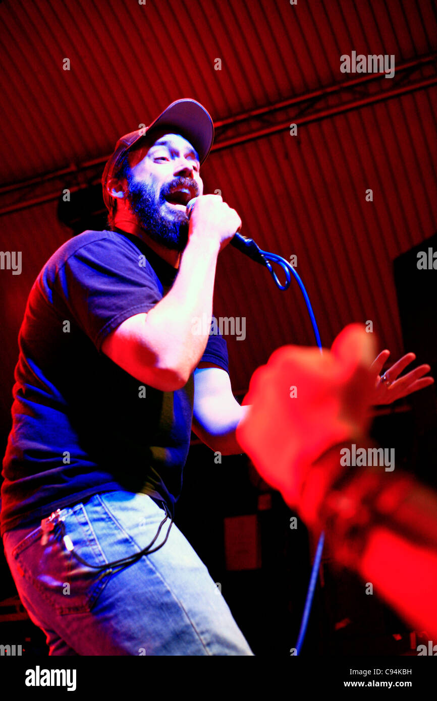 Clutch band hi-res stock photography and images - Alamy