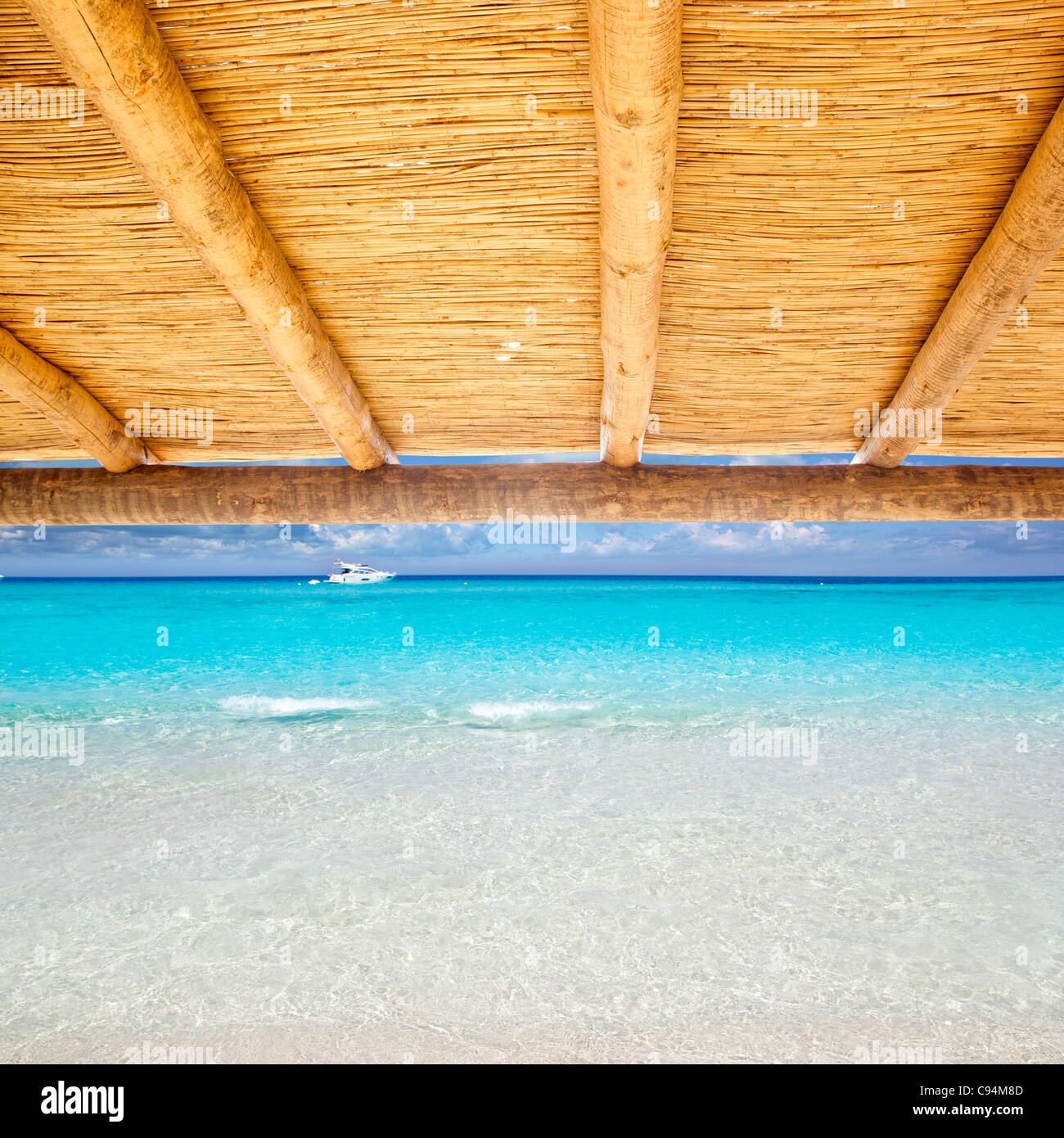 Cane sunroof with tropical perfect beach of truquoise water view Stock ...