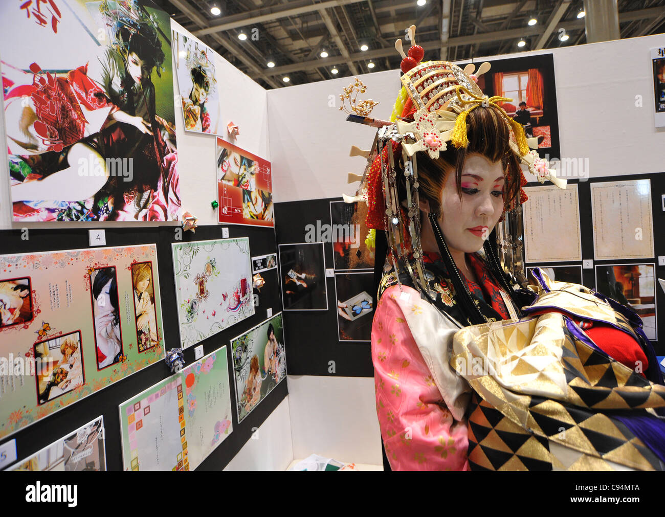 November 12, 2011, Tokyo, Japan - Exhibitors shows off their uniquely ...