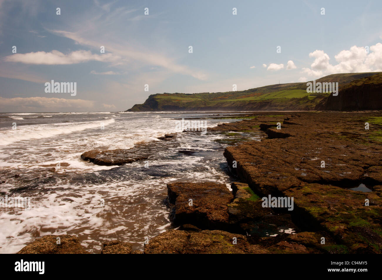 Boggle hole beach yorkshire hi-res stock photography and images - Alamy