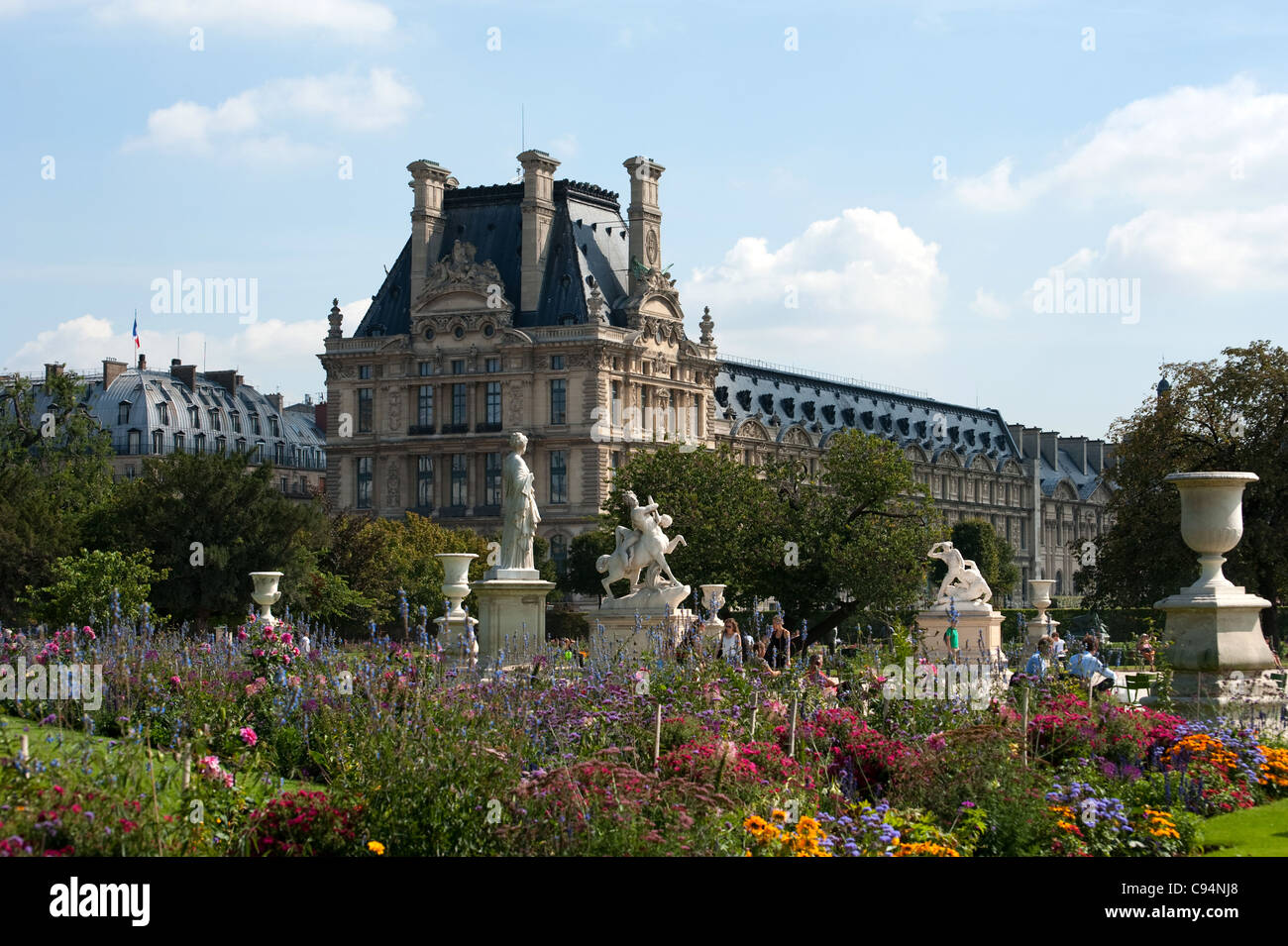 Tuilleries Garden with Musee du Louvre, Paris, France Stock Photo - Alamy