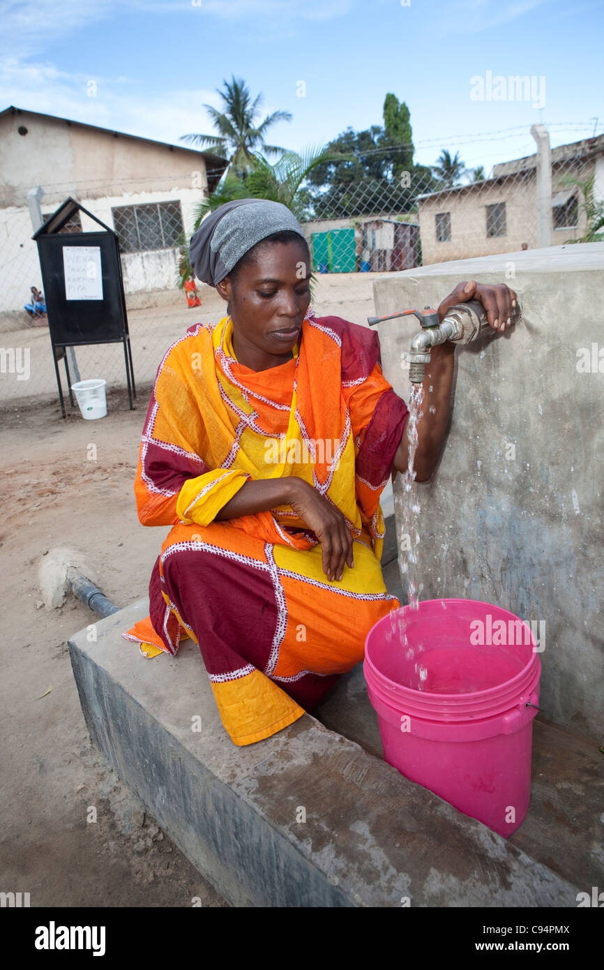Fetching water buckets hi-res stock photography and images - Alamy