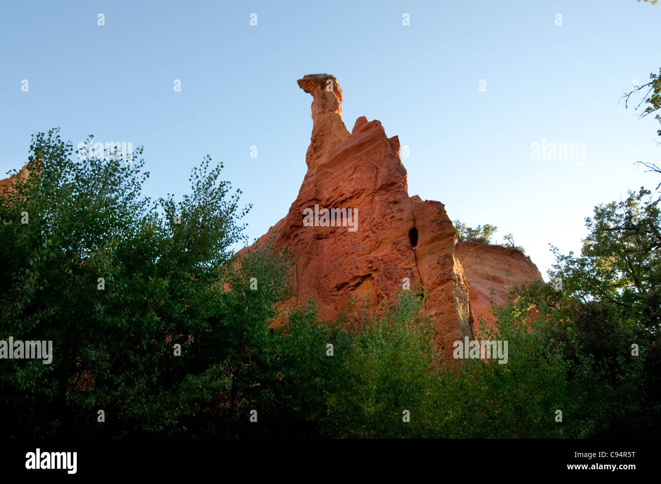 Colorado Provencal Rustrel The Luberon Provence France Stock Photo - Alamy