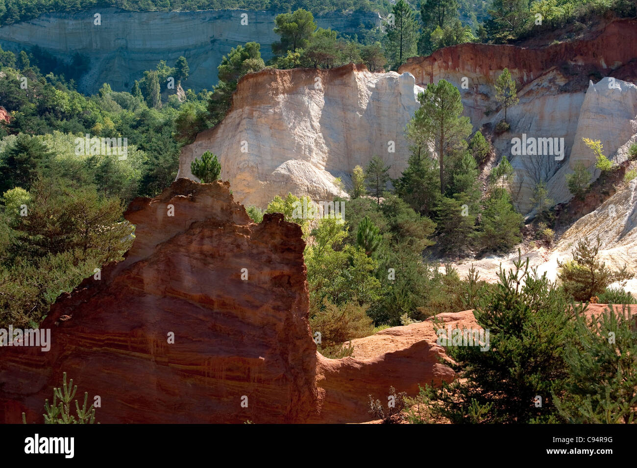 Colorado Provencal Rustrel The Luberon Provence France Stock Photo - Alamy